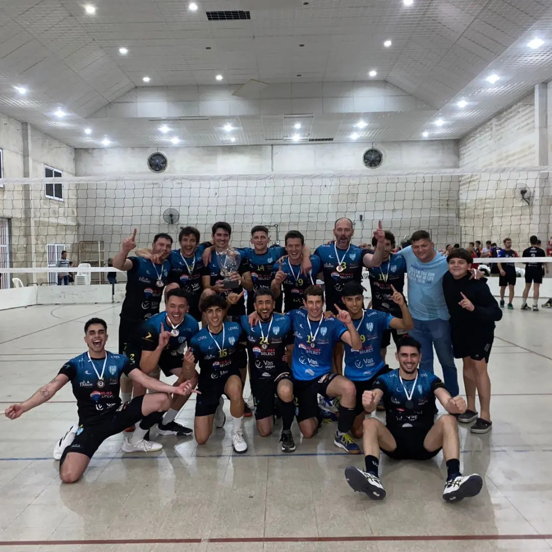 CAMPEONES DE VOLEY MASCULINO – Radio María Juana | FM 101.9 Mhz | María ...