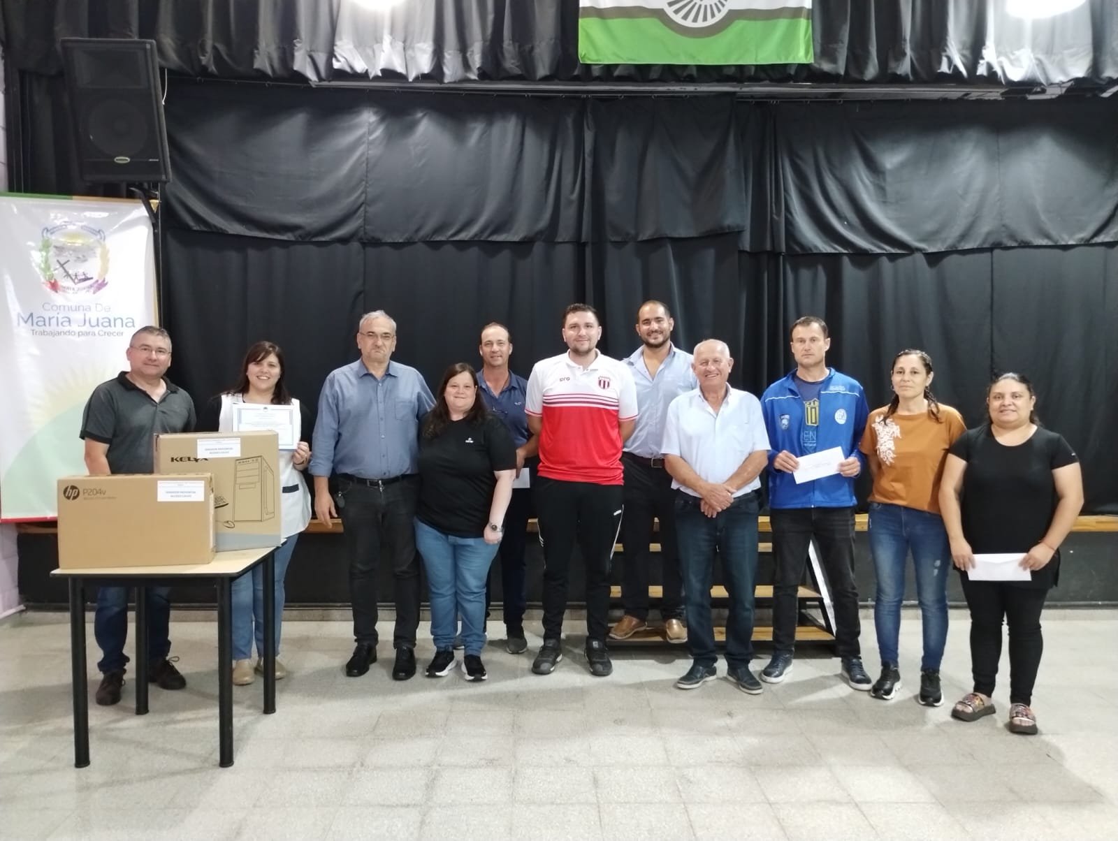 Entrega De Aportes A Diferentes Instituciones Y Actividades De María Juana Y Zona Radio María