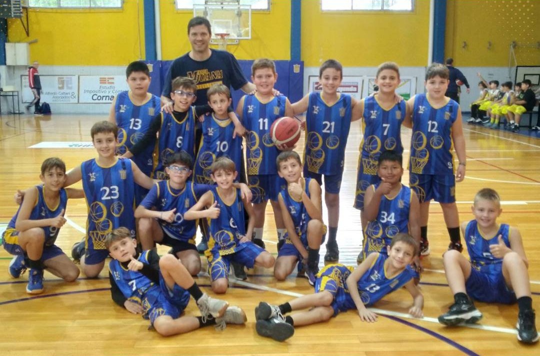 Gran performance del básquet formativo de Atlético María Juana en el ...