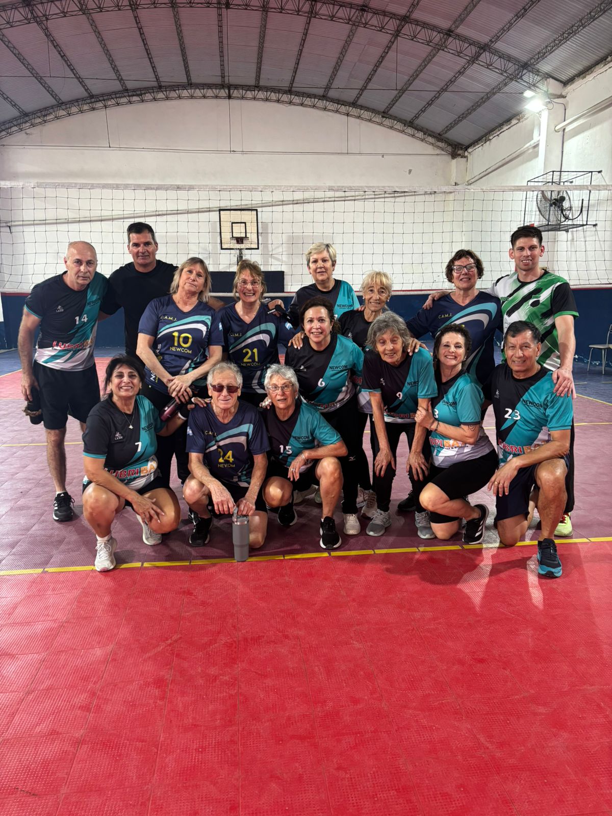 El equipo Newstars dijo presente en un nuevo encuentro +60 en San ...