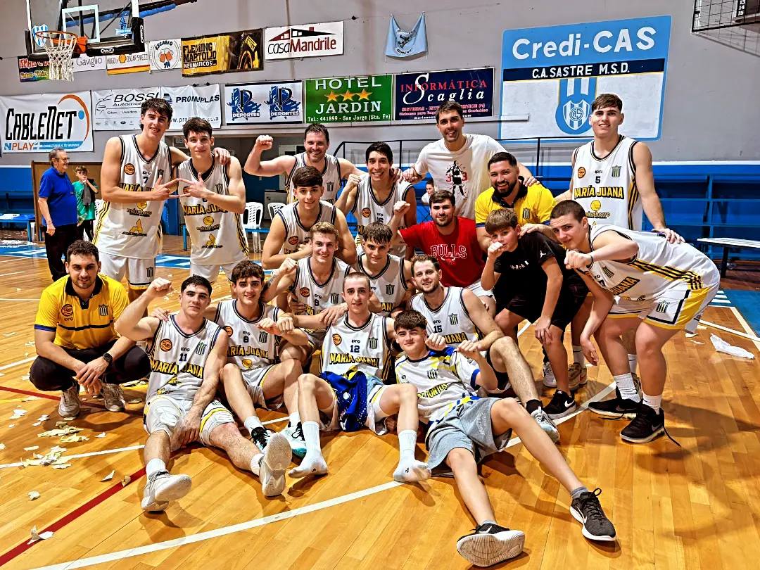 Clásico adentro: Gran triunfo de Atlético María Juana en Sastre por la ...