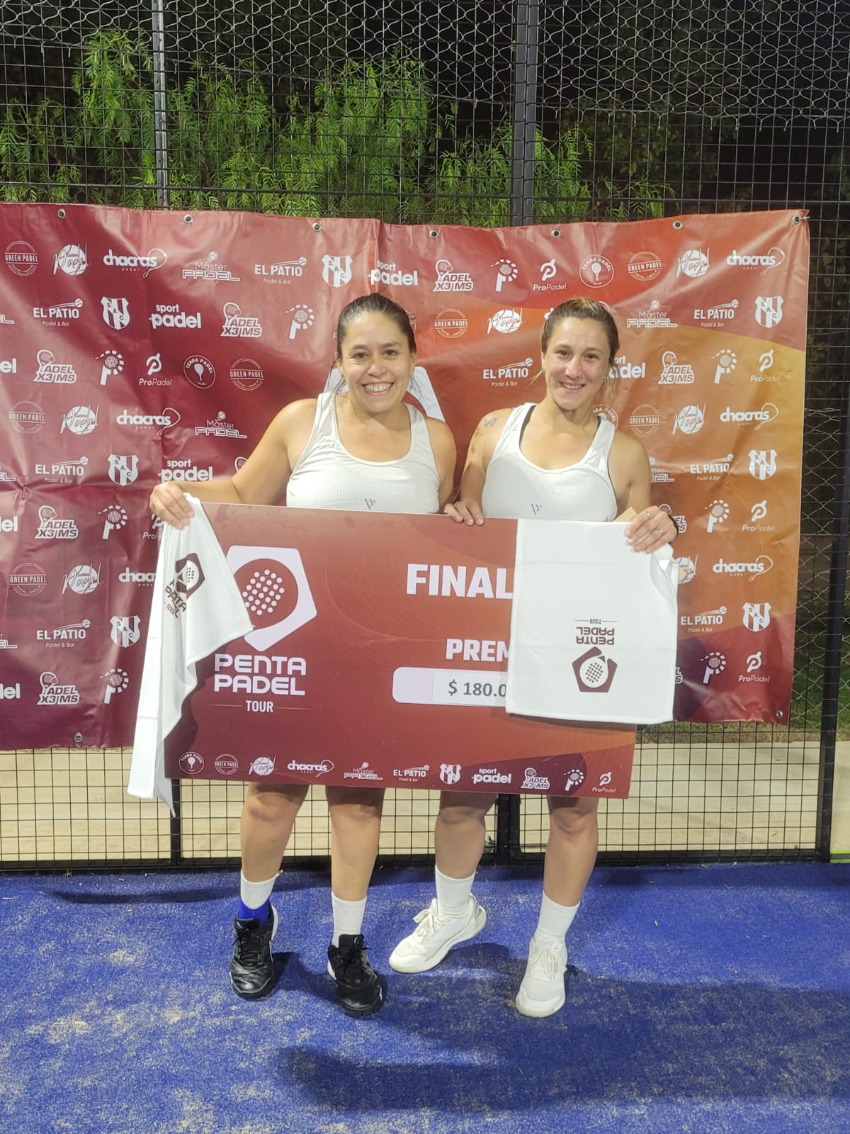 Cicconofri y Cornaglia se consagraron en la 6ta damas del Penta Padel ...